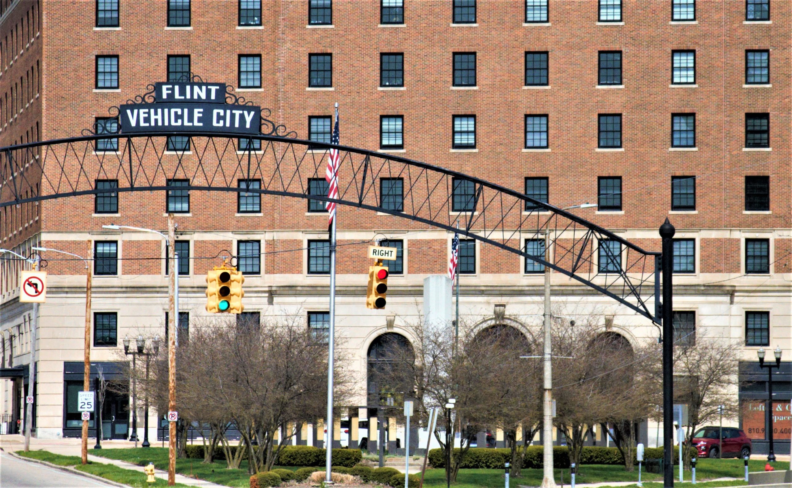 Flint water crisis settlement of $626 million finalized by federal ...