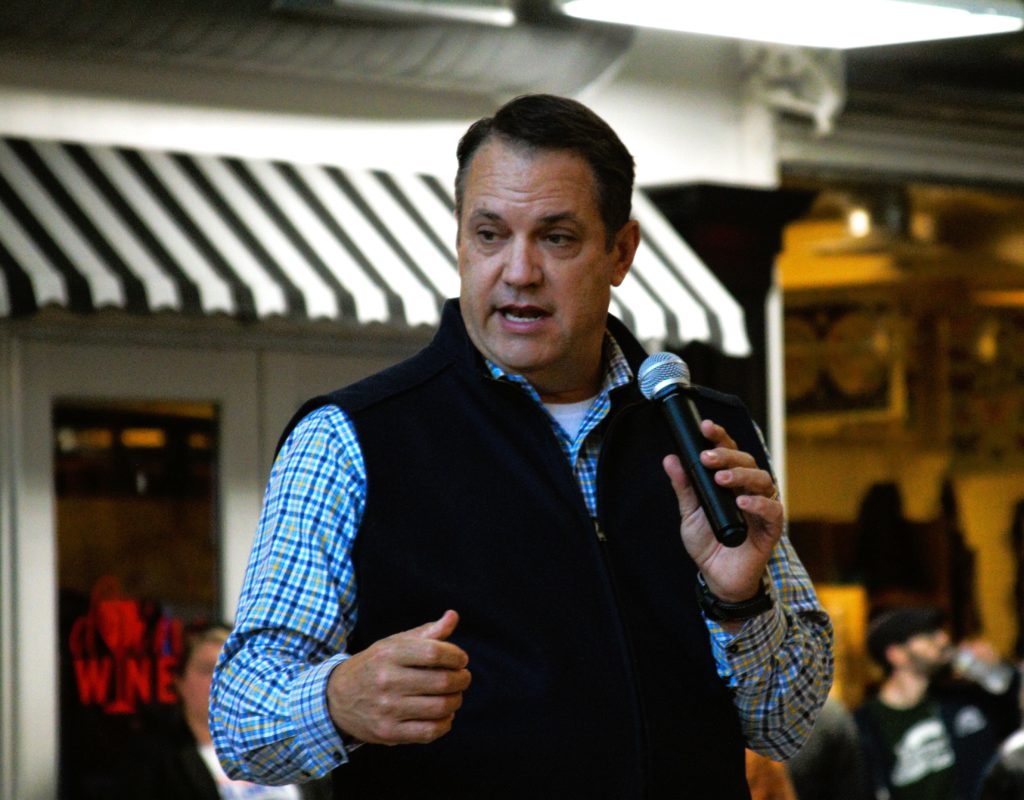 Gov. Whitmer visits Flint with entourage of powerhouse Democrats | East ...