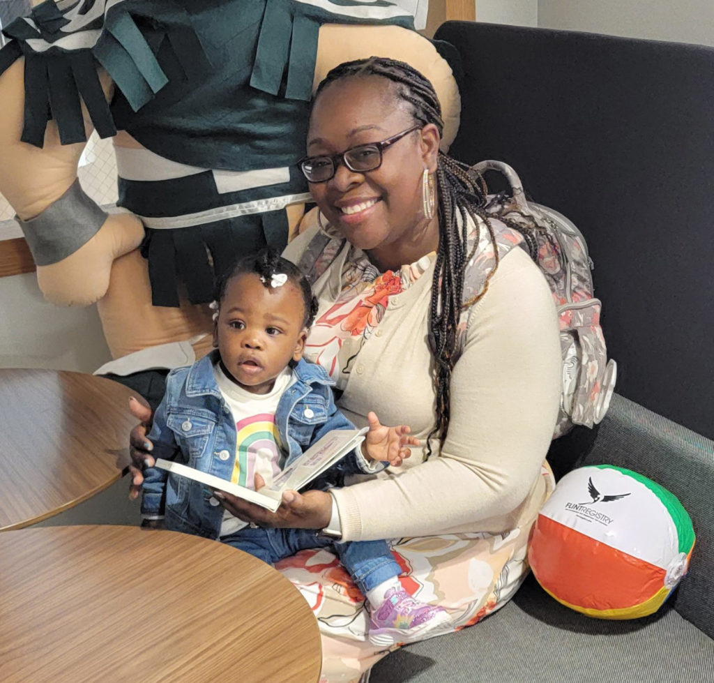 Every Flint pregnant mom to receive $1,500, no strings attached, plus ...