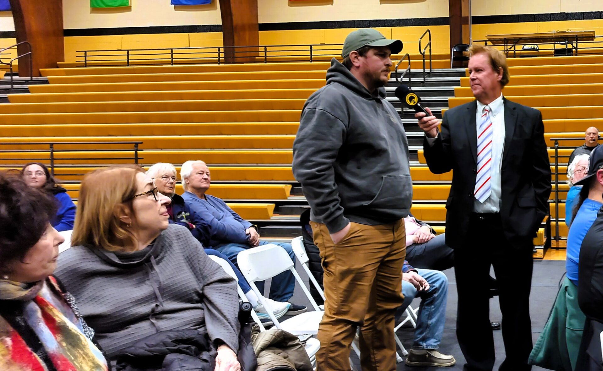 At megasite public forum: some mega differences, but a civil debate ...